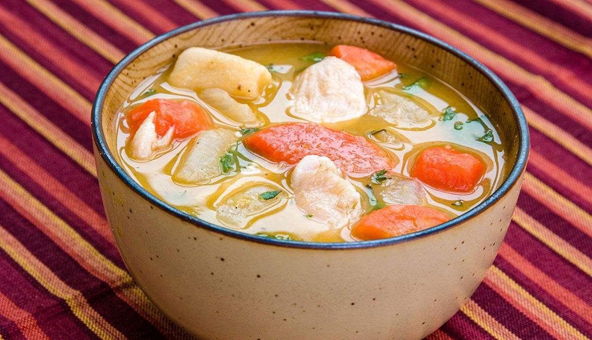 16 St. Lucian Food & Drinks To Try While On Vacation | SANDALS