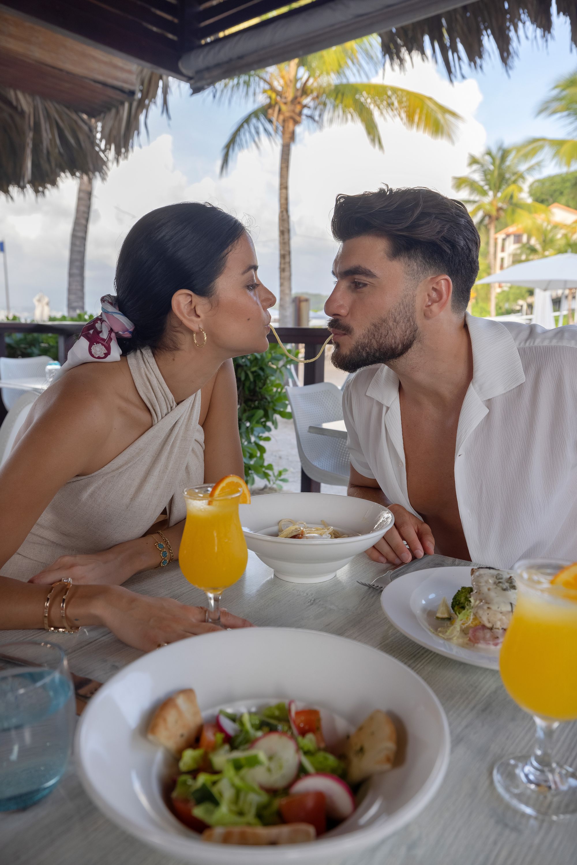 The 17 Best Restaurants To Try in Nassau, Bahamas | Sandals